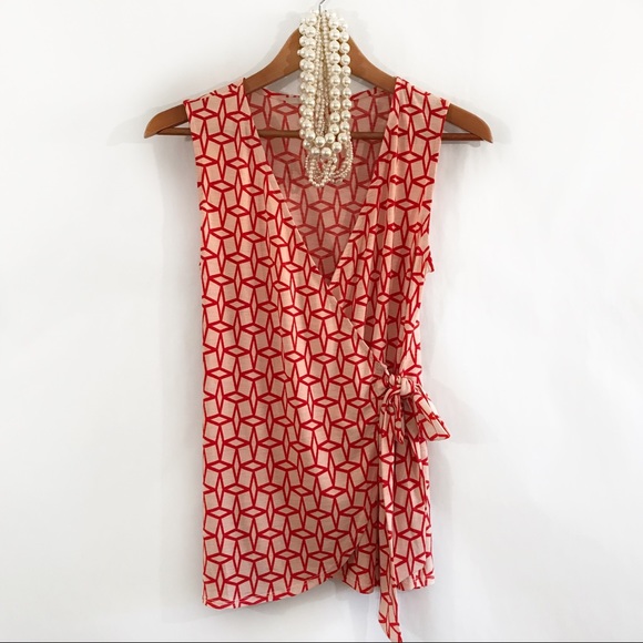 41 Hawthorn | Tops | 4 Hawthorn Valerie Coral Geometric Wrap Top | Poshmark
